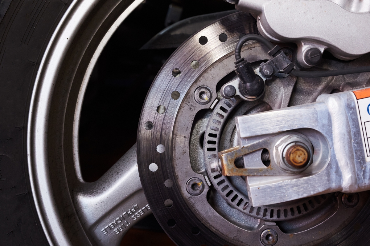 O que é um sistema ABS? - B-Parts Blog